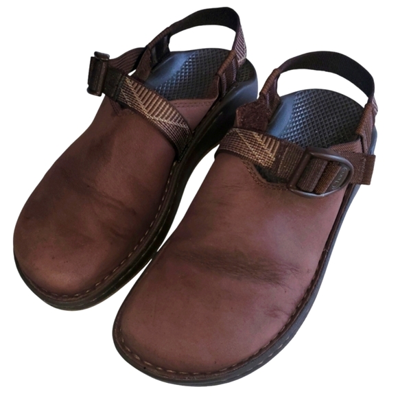 Chaco | Shoes | Chaco Toecoop Chocolate Brown Slipon Vibram Sole Mules ...